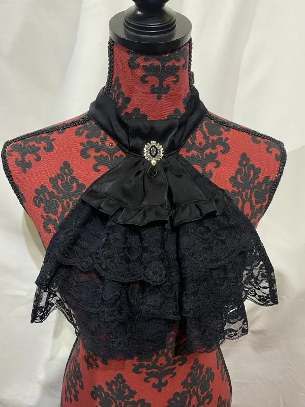[MARBLE] Gothic lace tie with antique motif: black lace x black stone ...